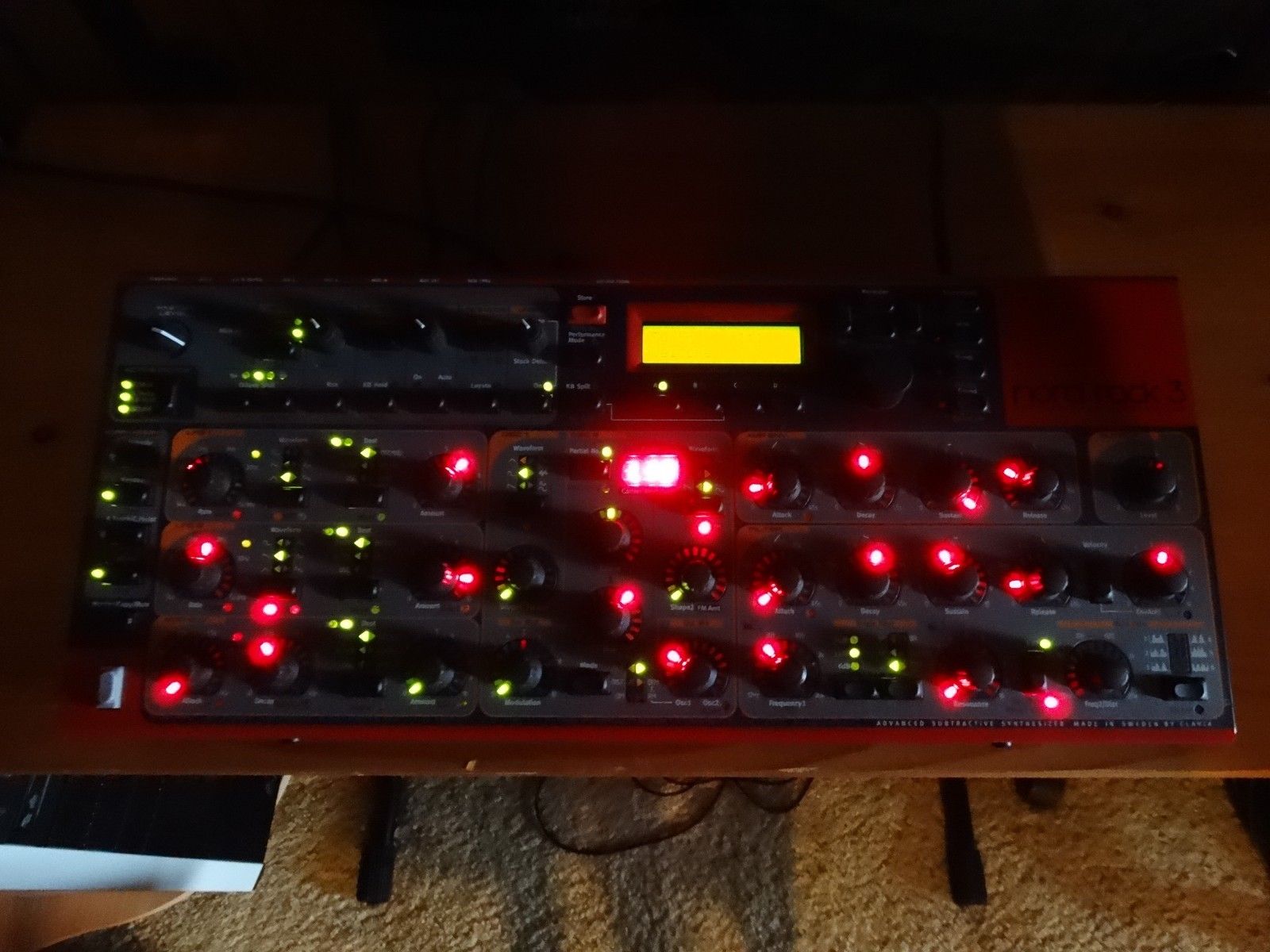 MATRIXSYNTH: Clavia Nord Lead 3 Rack