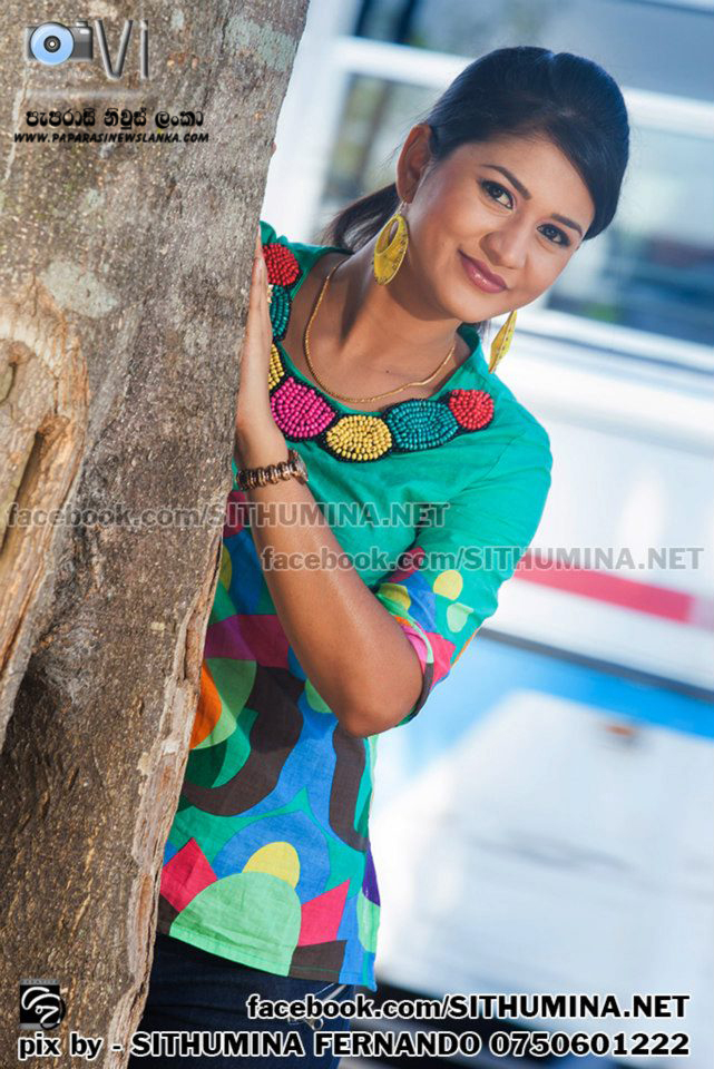 Ruwangi Rathnayaka: Photos2