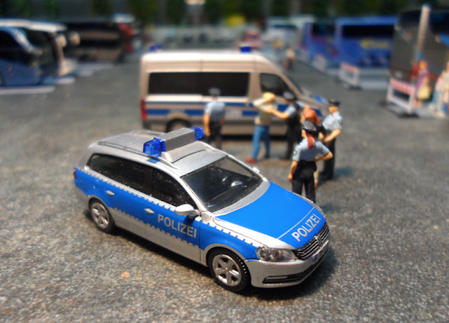 Gsg9 1/87 Unité spéciale: History of vehicle colors of the German ...