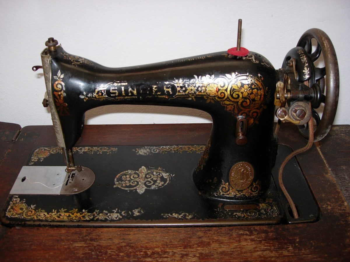 Manutenção em Maquina de Costura em Geral. (71) 4113-1287: MAQUINA ...