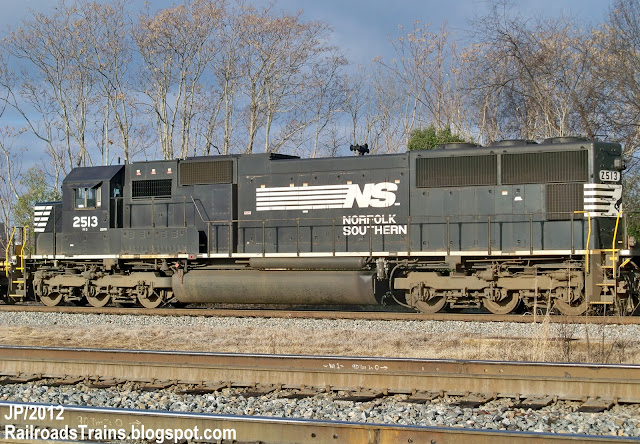 RAILROAD Freight Train Locomotive Engine EMD GE Boxcar BNSF,CSX,FEC,Norfolk Southern,UP,CN,CP ...