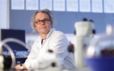 Vivere in modo naturale: D.r Chris Exley: Il primo test clinico del ...