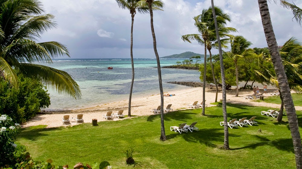 One Million Photo: Le Cap Est Lagoon Resort & Spa - Antilhas Francesas