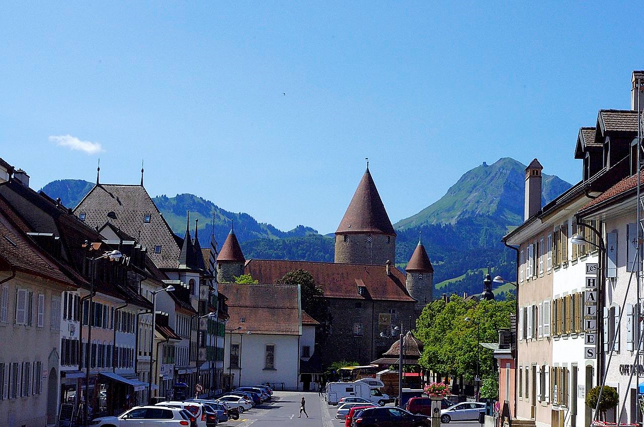 5-five-5: Bulle (Switzerland)