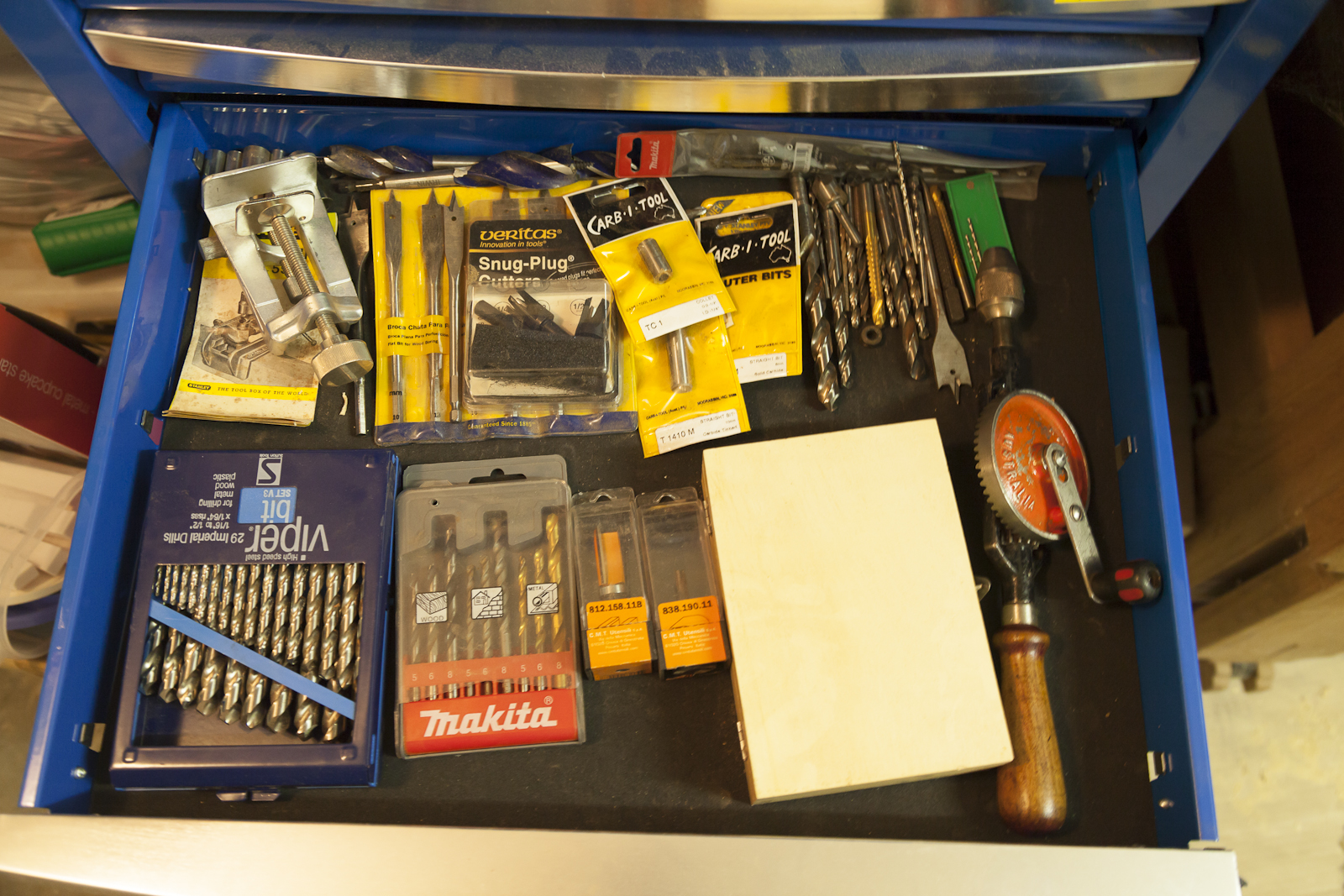 ~ the love of wood ~: Chisel Drawer