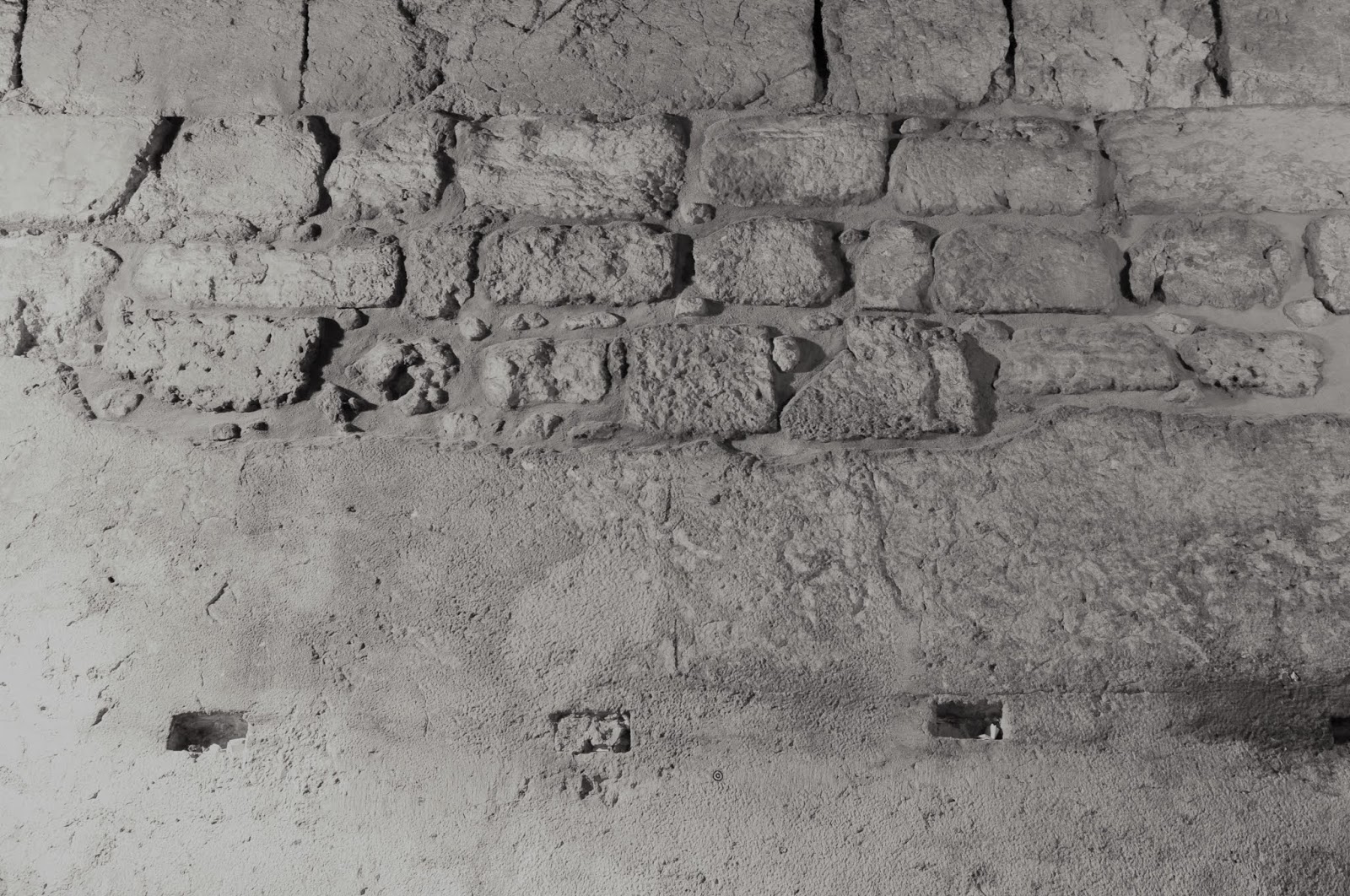 Lumen Olivarum: The Monolith and the Temple Mount