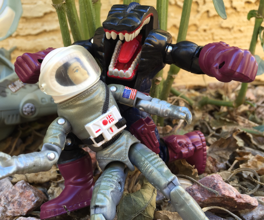 Forgotten Figures: 2001 Manimal Warwolf