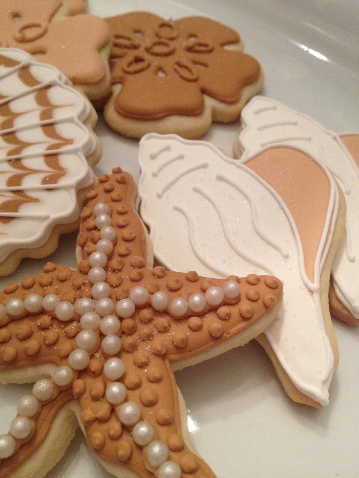 Give Mia Cookie....and some coffee so I can keep up!: Suzy sells ...