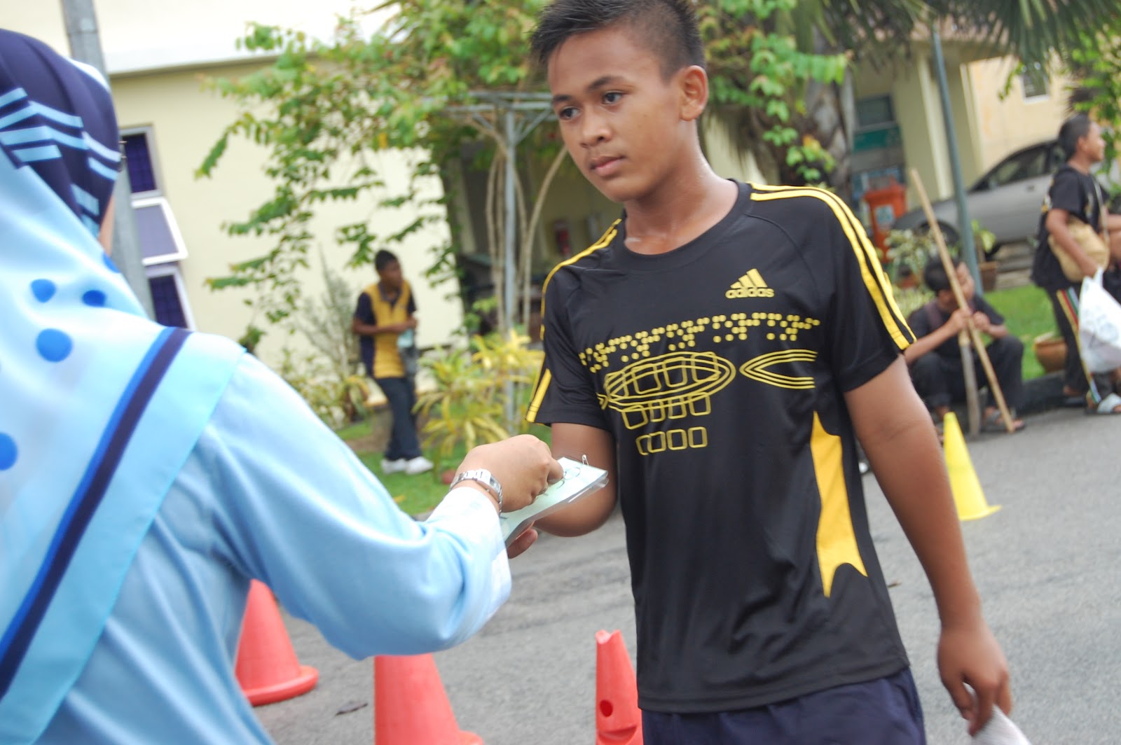 SMK PMTG. TOK LABU,PENAGA: MERENTAS DESA 2012