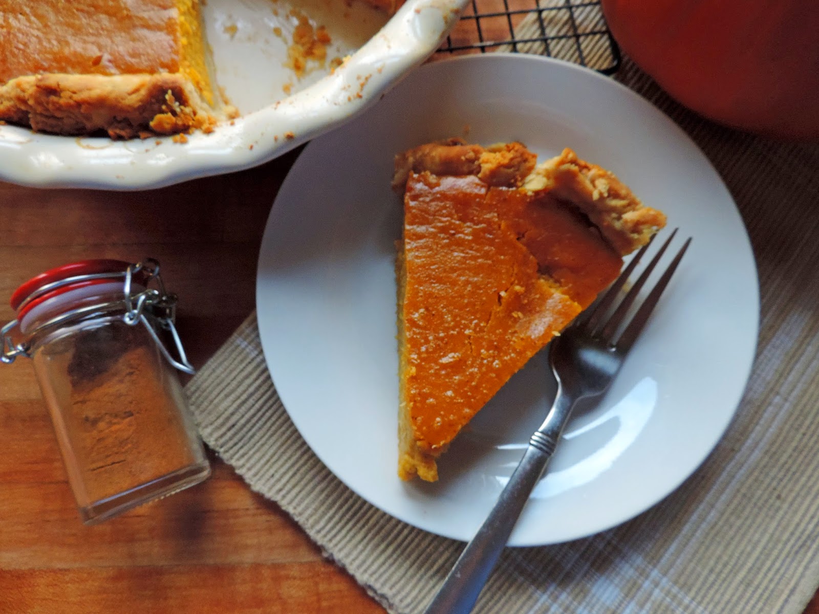 Made From Scratch Pumpkin Pie - The Kitchen Wife