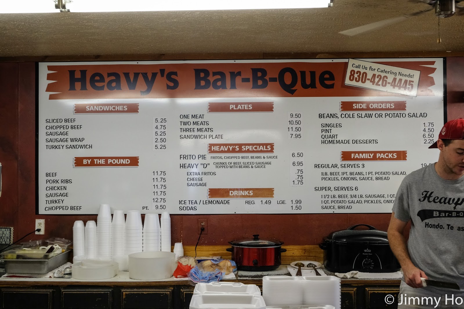 Heavy’s Outdoor Bar-B-Que (First Impression)