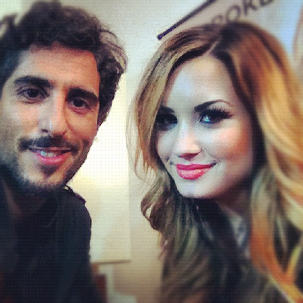 ENTRA AQUÍ -> http://fs25.formsite.com/demilovatospain_/form1/index ...