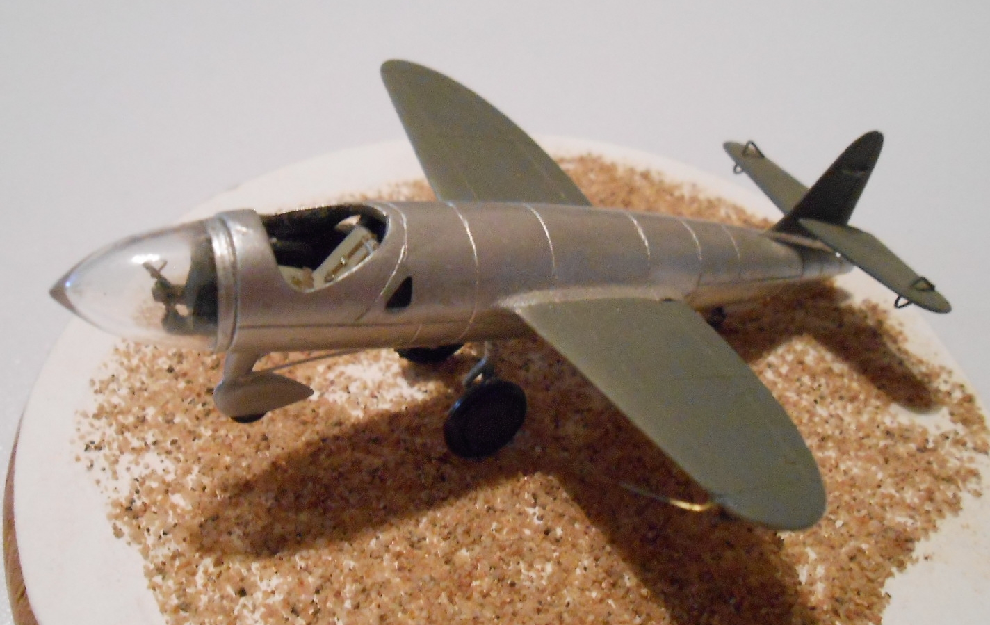 L'avion-fusée Heinkel He-176.