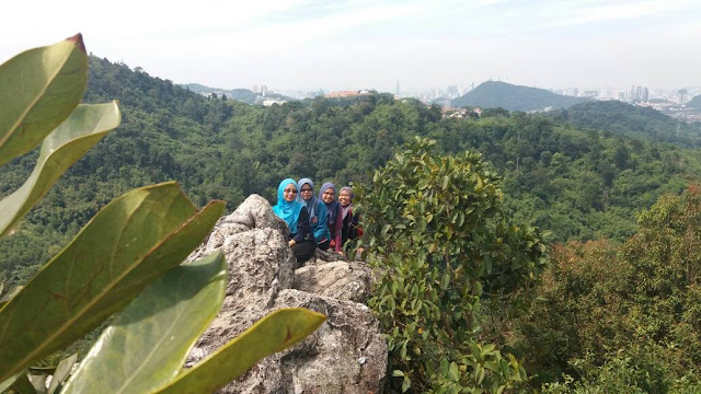Mendaki Bukit Batu Chondong, Kemensah