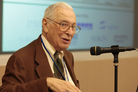 Economia e Capitalismo: Nobel Prize-winner Kenneth Arrow dies.