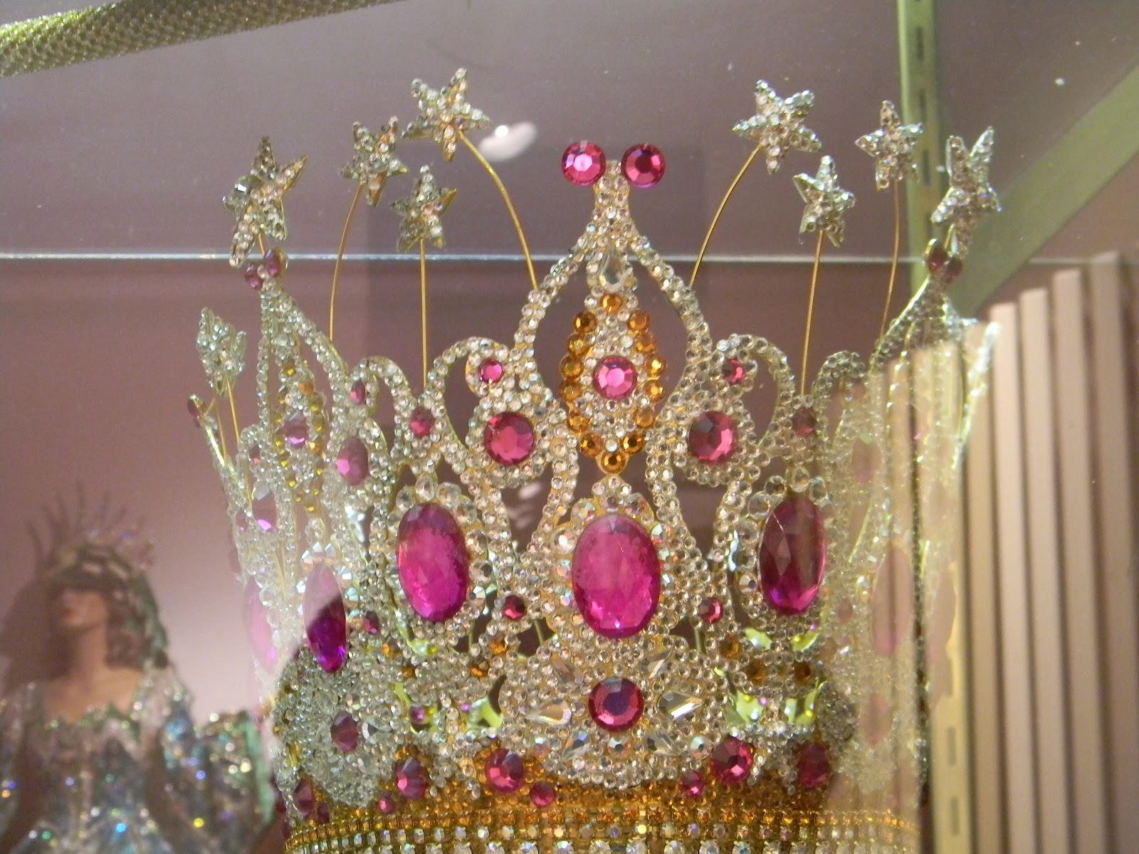RVFulltimingLove: Crown and Jewels at Rose Museum, Tyler, Tx