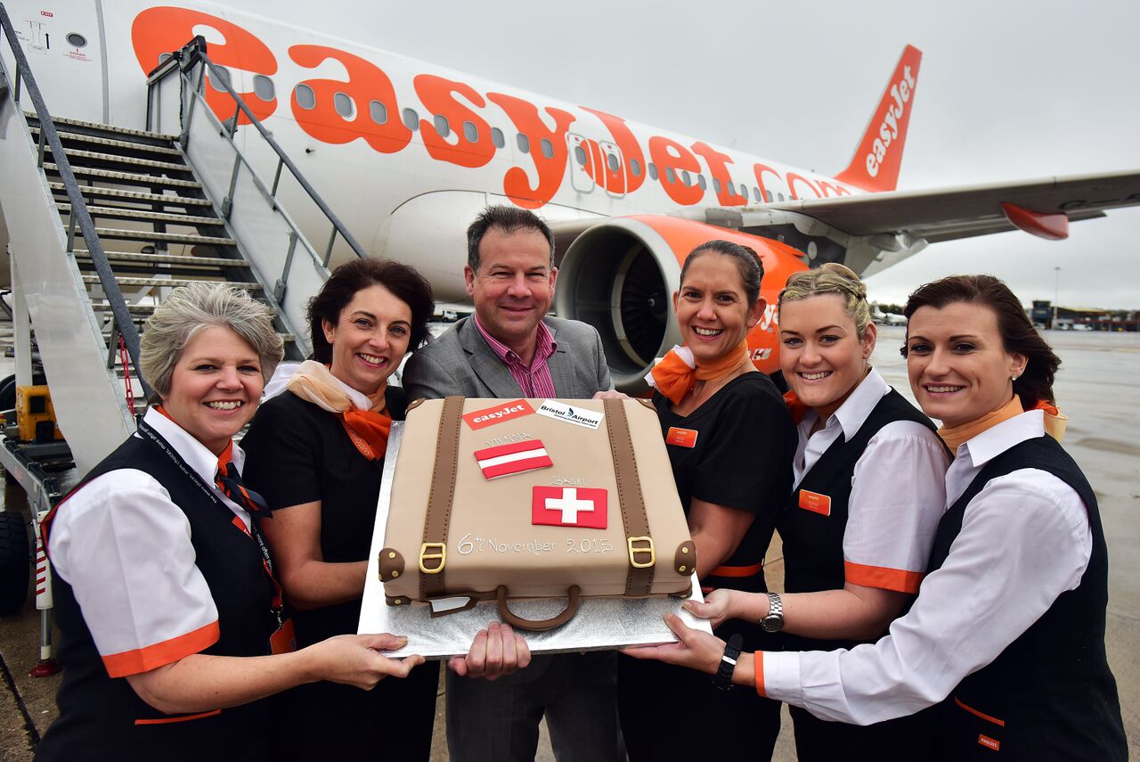 Get your wings and become cabin crew!: Easyjet opened cabin crew ...