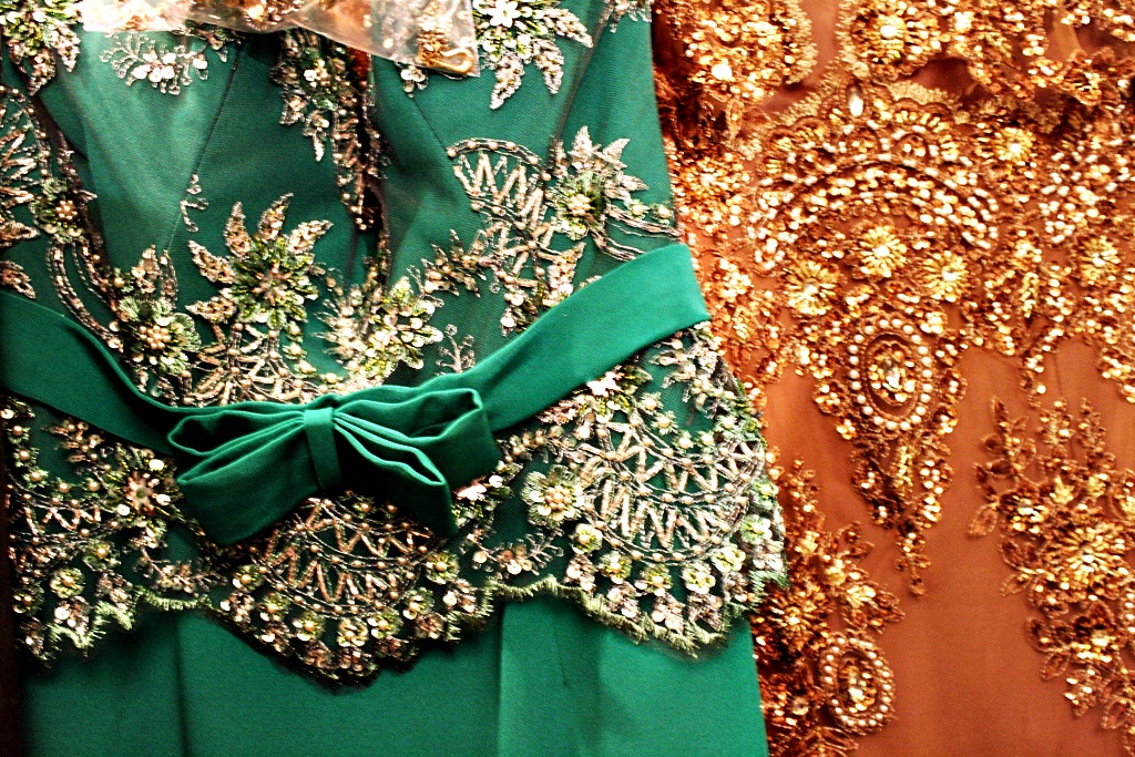 Fashion Portfolio: Golden Secret by Jorge Ibañez