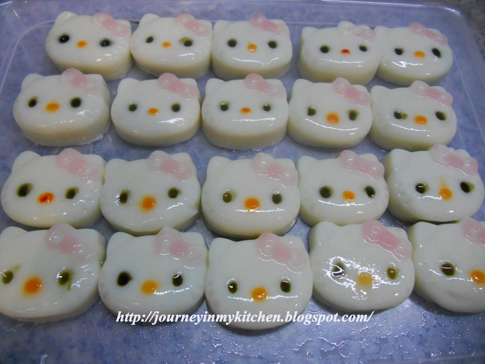 Journey in My Kitchen: Hello Jello Hello Kitty