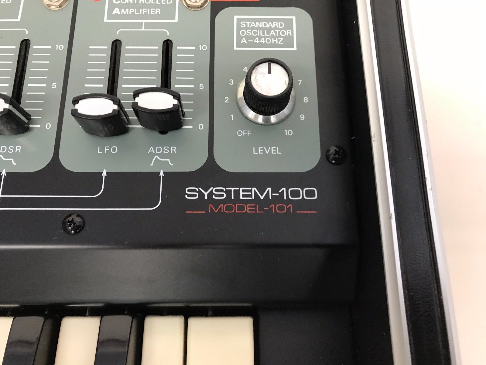 MATRIXSYNTH: ROLAND System 100 Model 101