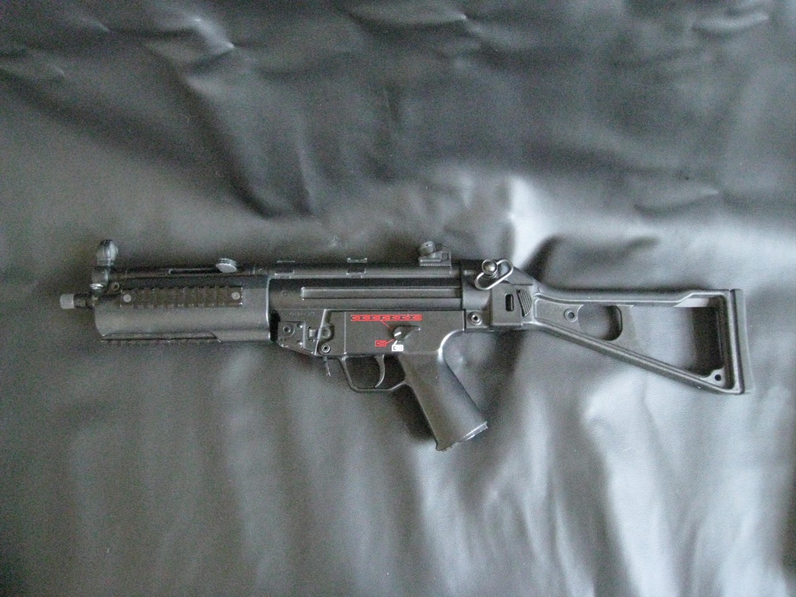 Hotel Charlie Airsoft: JG MP5 review