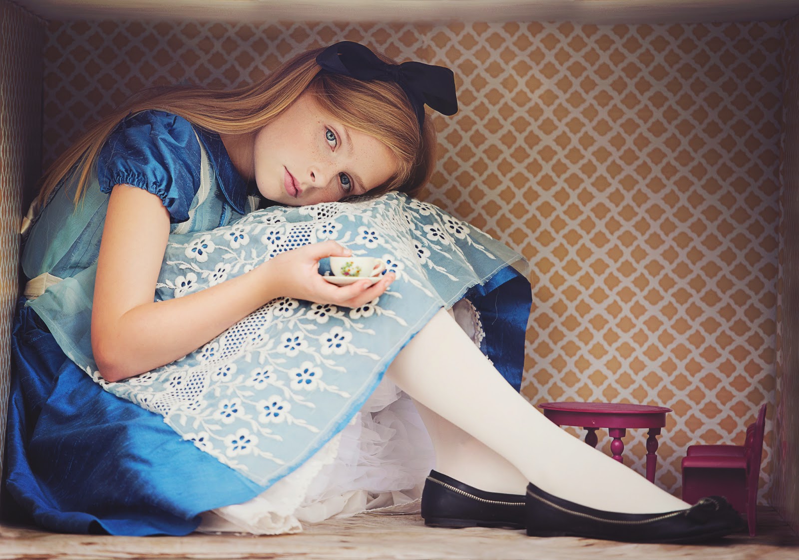 LISA BYRD THOMAS - Hip Fashion Stylist: Alice in Wonderland Storybook ...