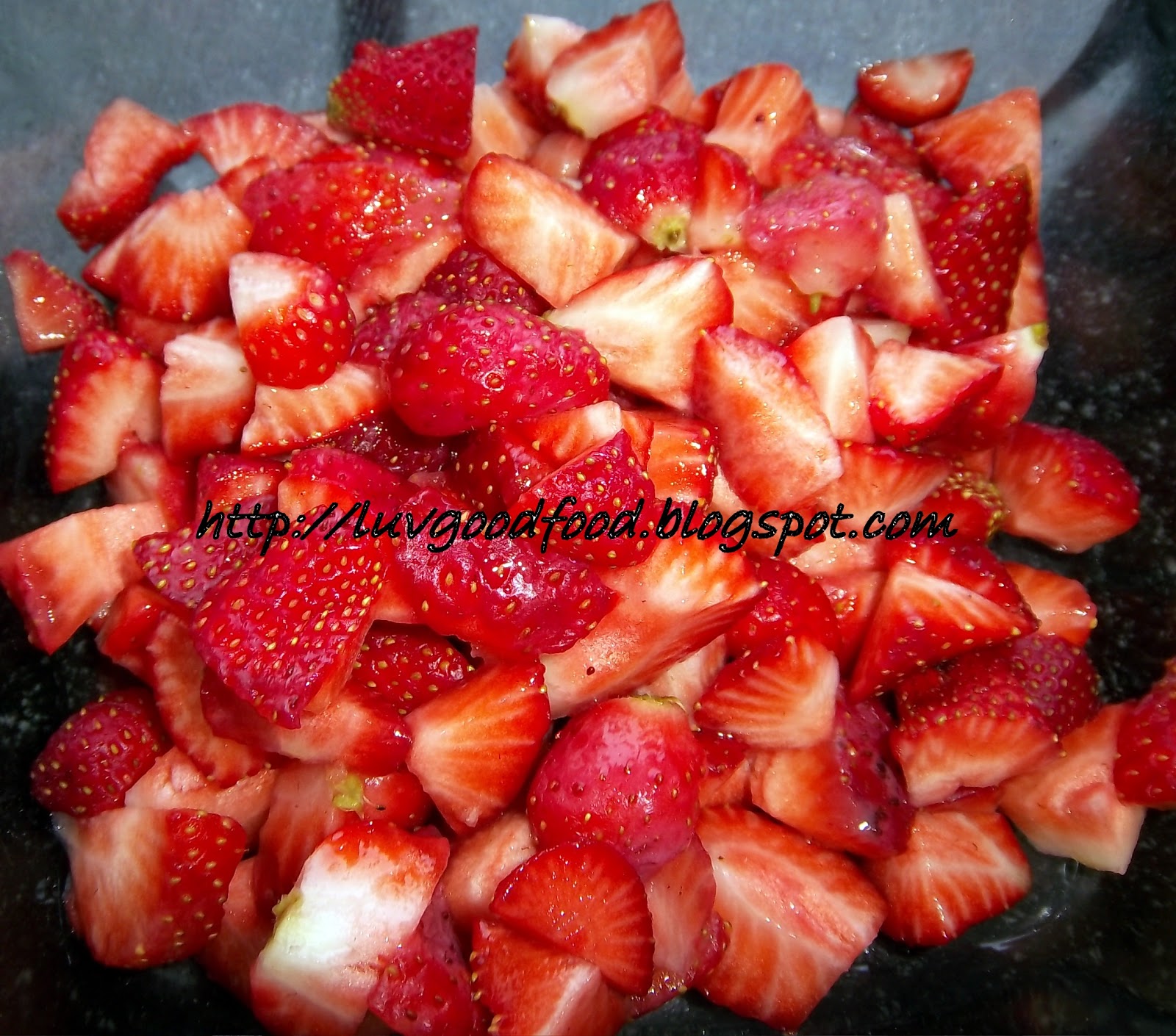 My experiments with food: Strawberry ice cream - Step by step recipe ...