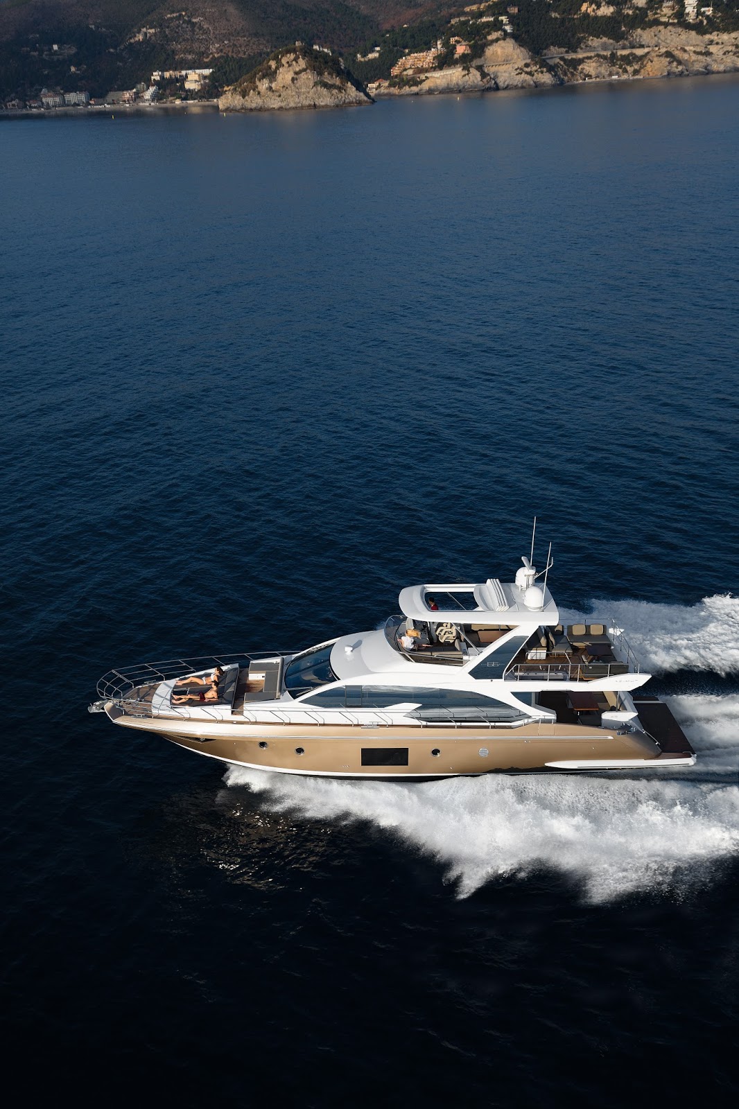 Kee Hua Chee Live!: AZIMUT, THE WORLD'S BEST YACHTS FROM ITALY IS NOW ...