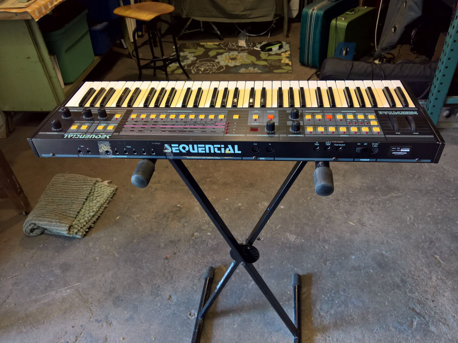 MATRIXSYNTH: Sequential Circuits Multi-Trak Model 615 SN 00532