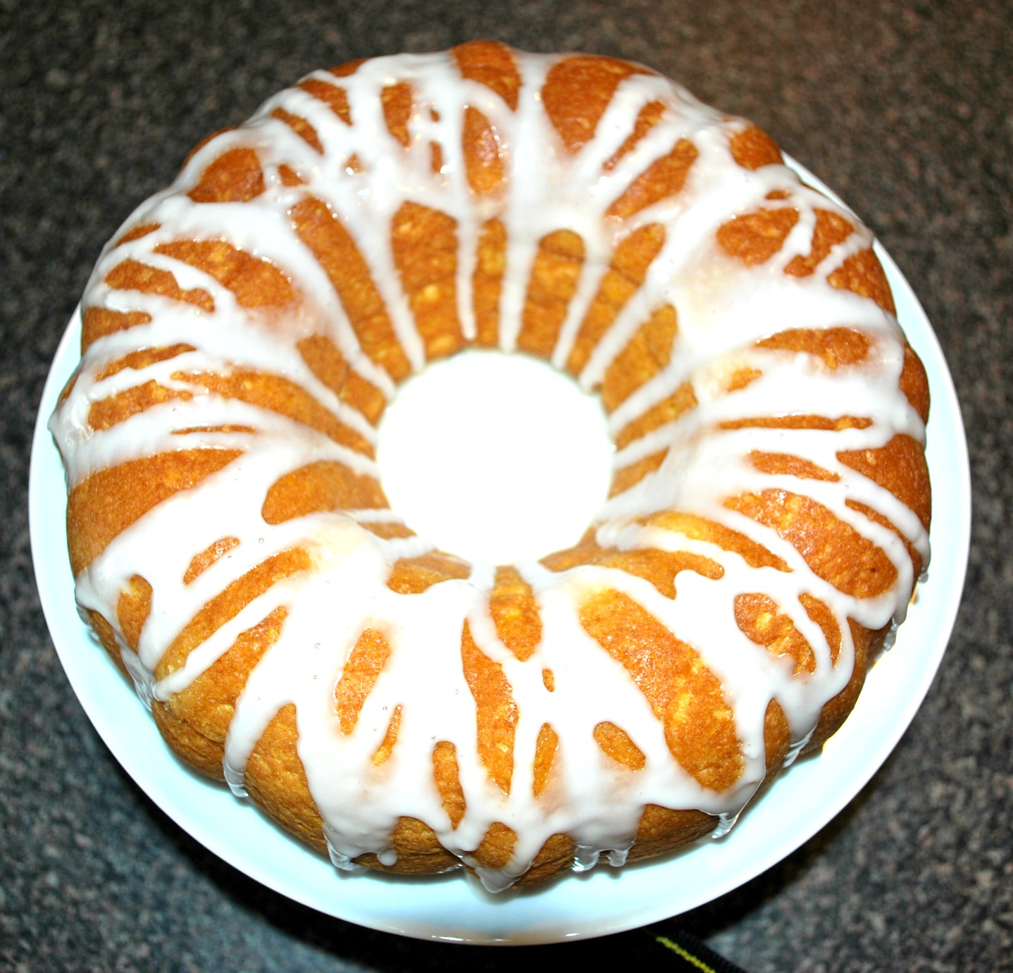 Love & Loyally: Tennessee Sundrop Cake
