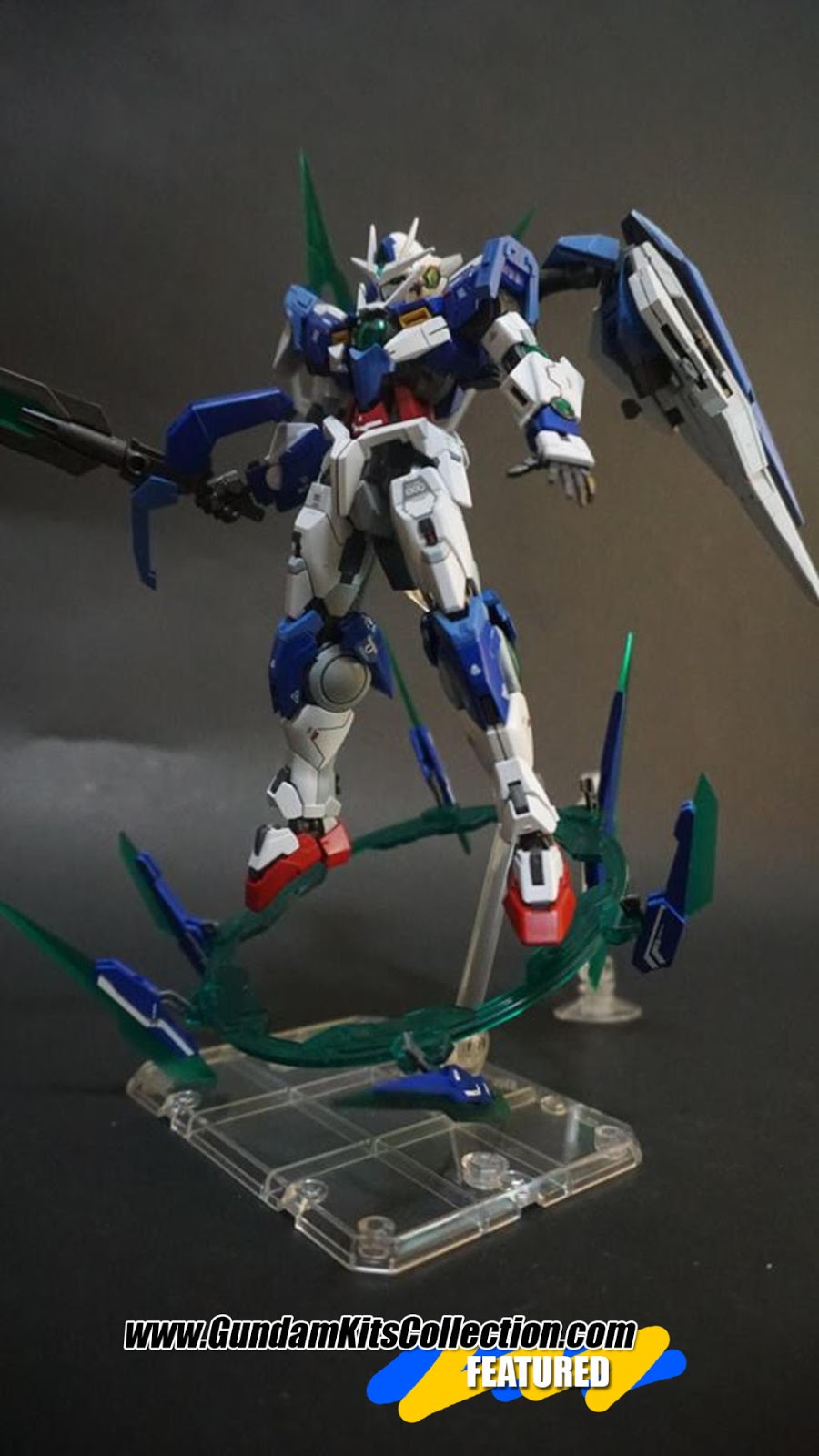 Custom Build: RG 1/144 00 Qan[T] Full Saber