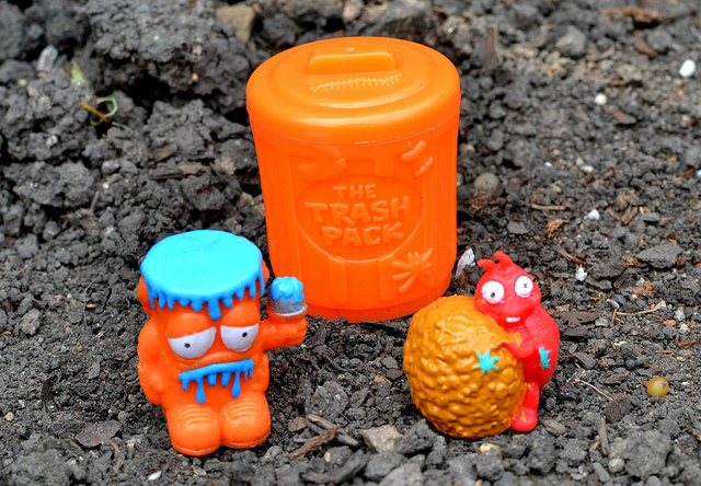 Little Weirdos: Mini figures and other monster toys: The Trash Pack