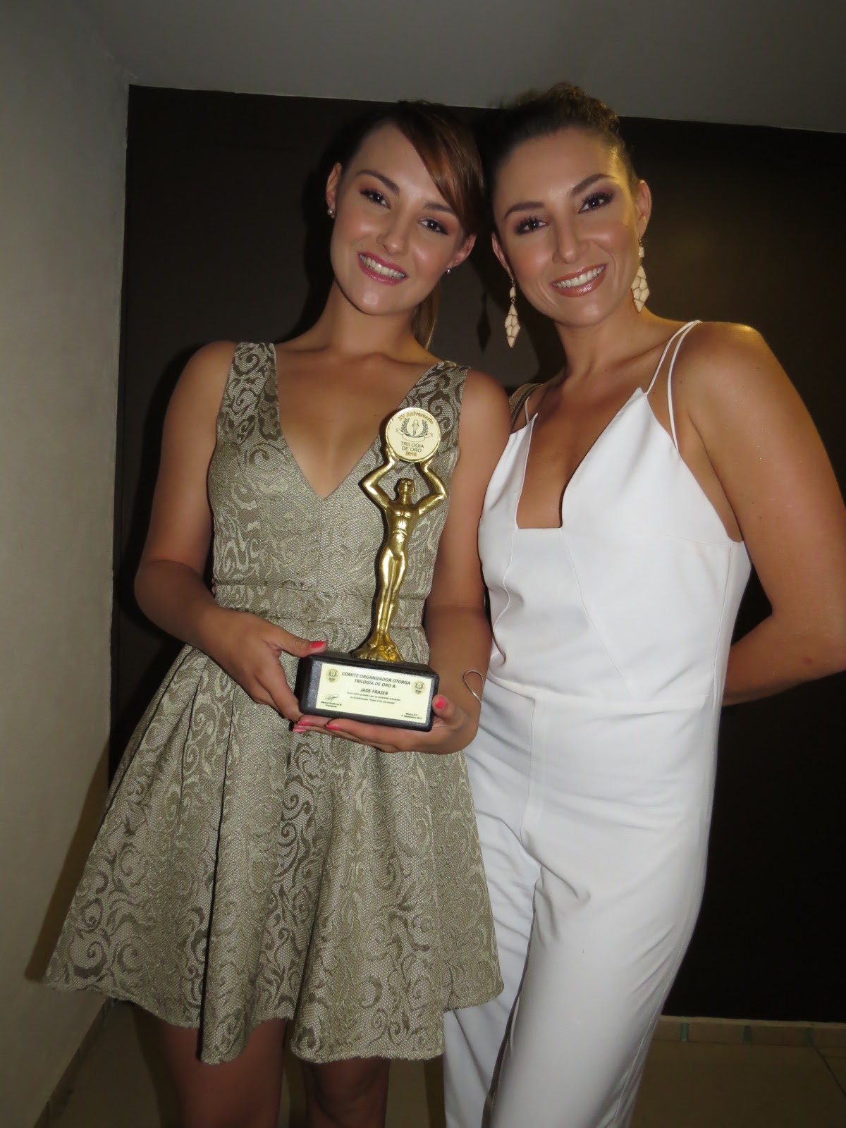 somos el espectador: JADE FRASER Y EL ORO DE SU ACTUACION