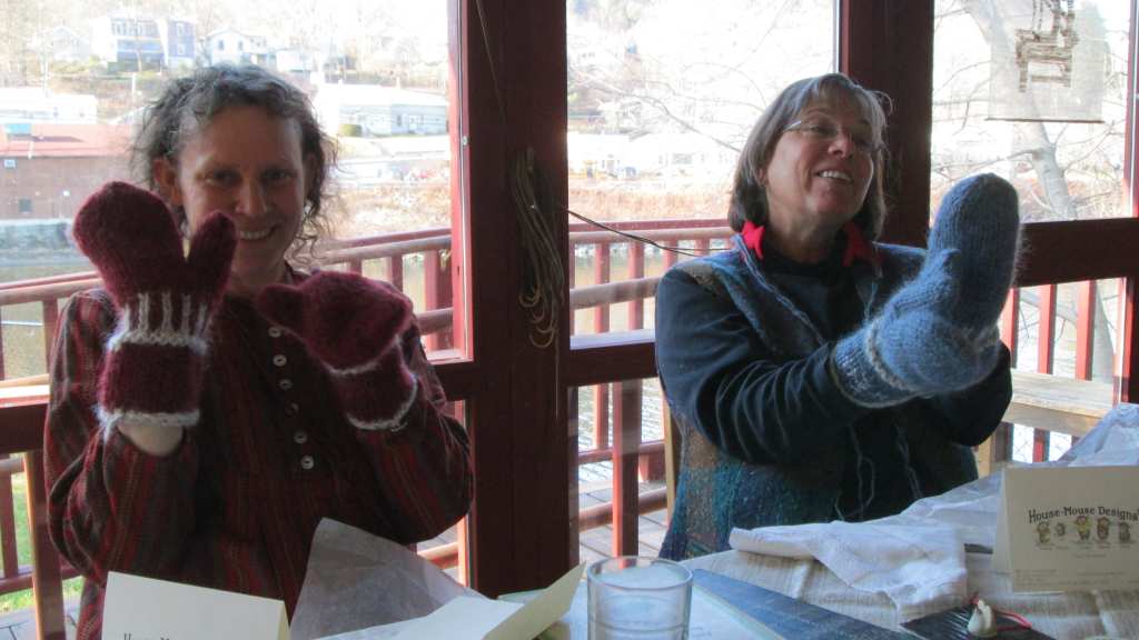 Fall River Fiber Findings: Home for the Holidays