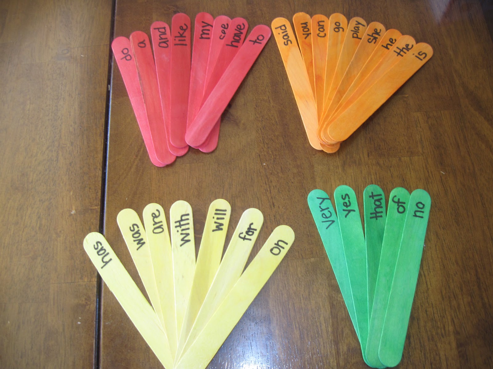 Teacher Idea Bank: Color Coordinated Sight Words