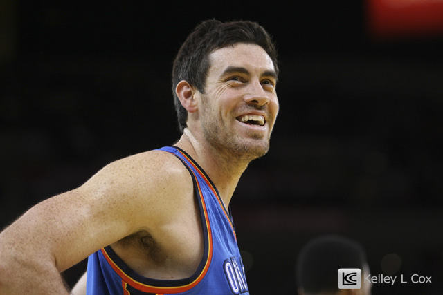 Kelley L Cox: NBA: Thunder defeat Warriors 120-109