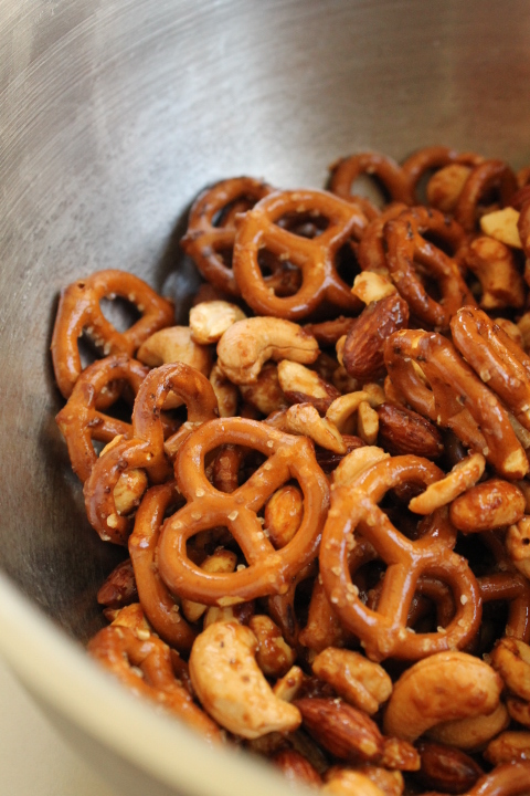 Life on Food: Honey Roasted Snack Mix #secretrecipeclub