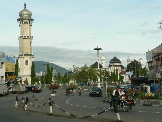 Traveler Guide: Aceh, the City of Thousand Coffee Shop.