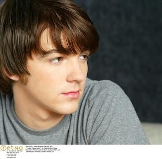 Drake Bell HairStyle (Men HairStyles)