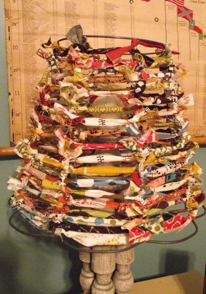 How to Recycle: Recycled LampShades