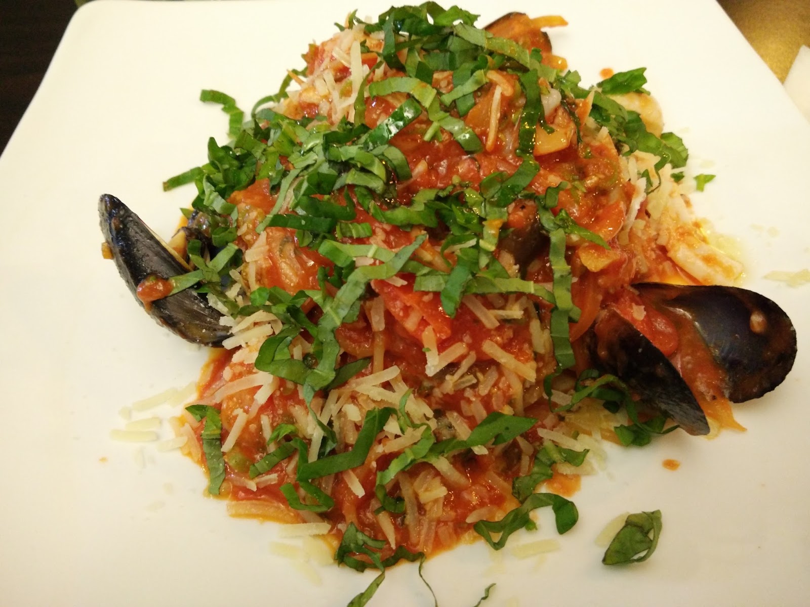 Kuchai Lama 意式风情餐厅：Basil Pasta House - 欧巴进行式