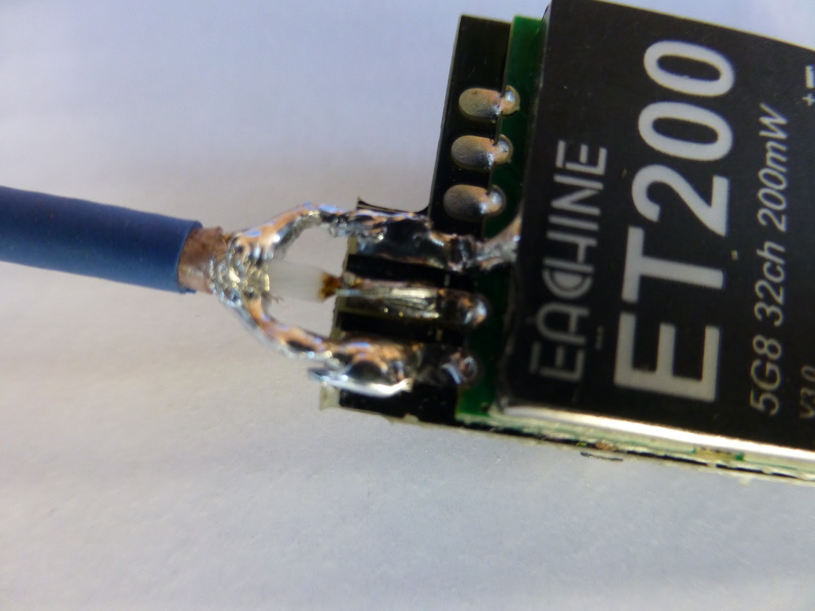 Extracurricular Engineer: Mini Quad Build > FPV VTX Antenna Solder