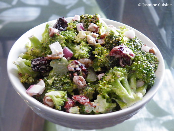 Salade de brocoli des fêtes - Jasmine Cuisine