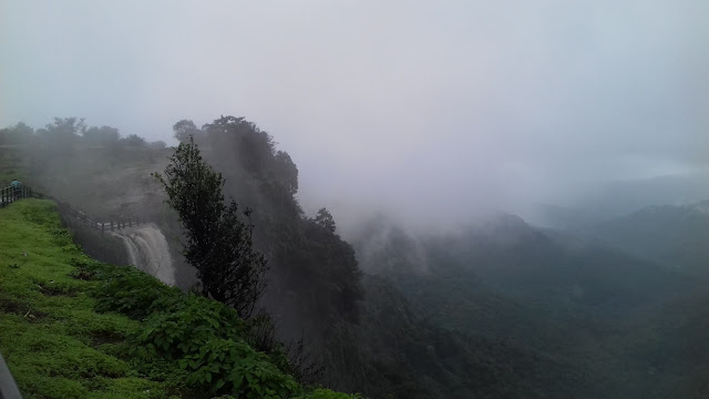 Kavlesad Point, Amboli - A malvani land of beautiful valleys ...