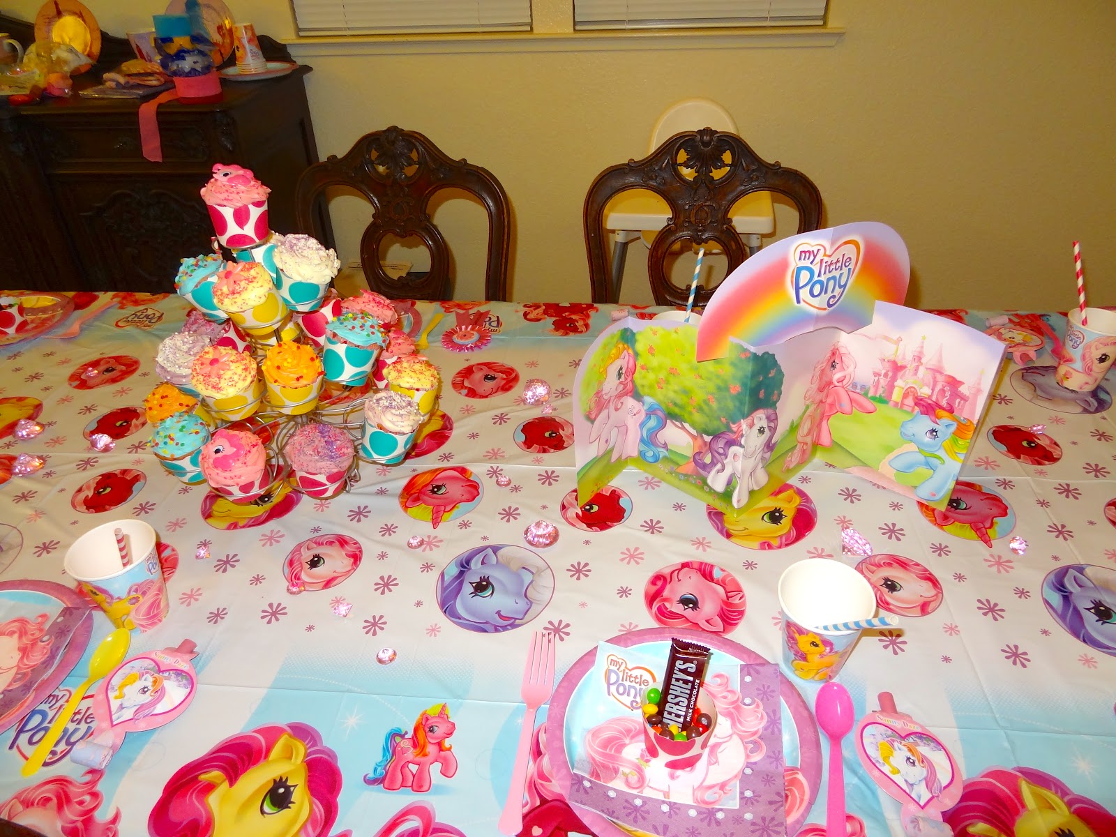 Welcome to the Krazy Kingdom: Taya's 5th Birthday Party - My Little Pony