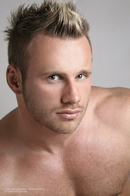 Comecoul Syahreza: Simon Barnes at TheMaleForm