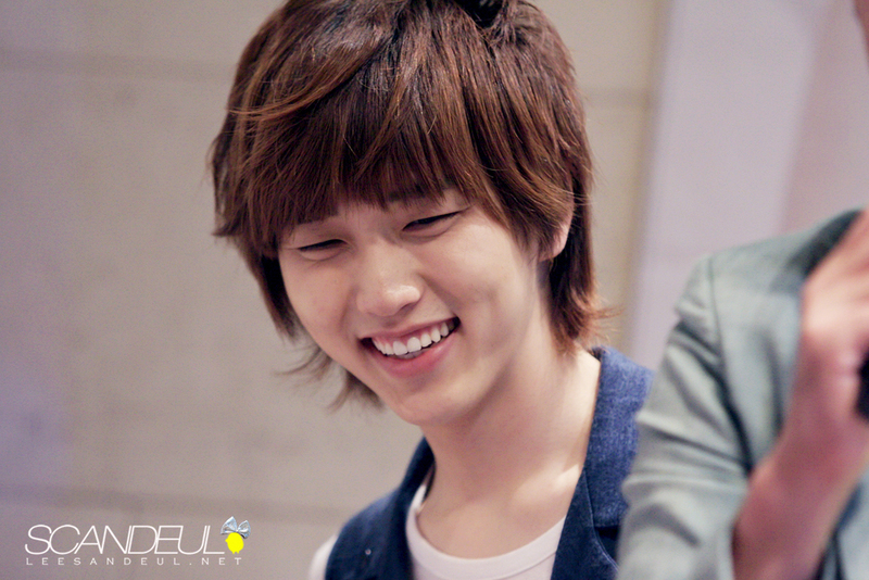 The Shining Story: 100 Fakta Sandeul B1A4 : Sandeul Facts