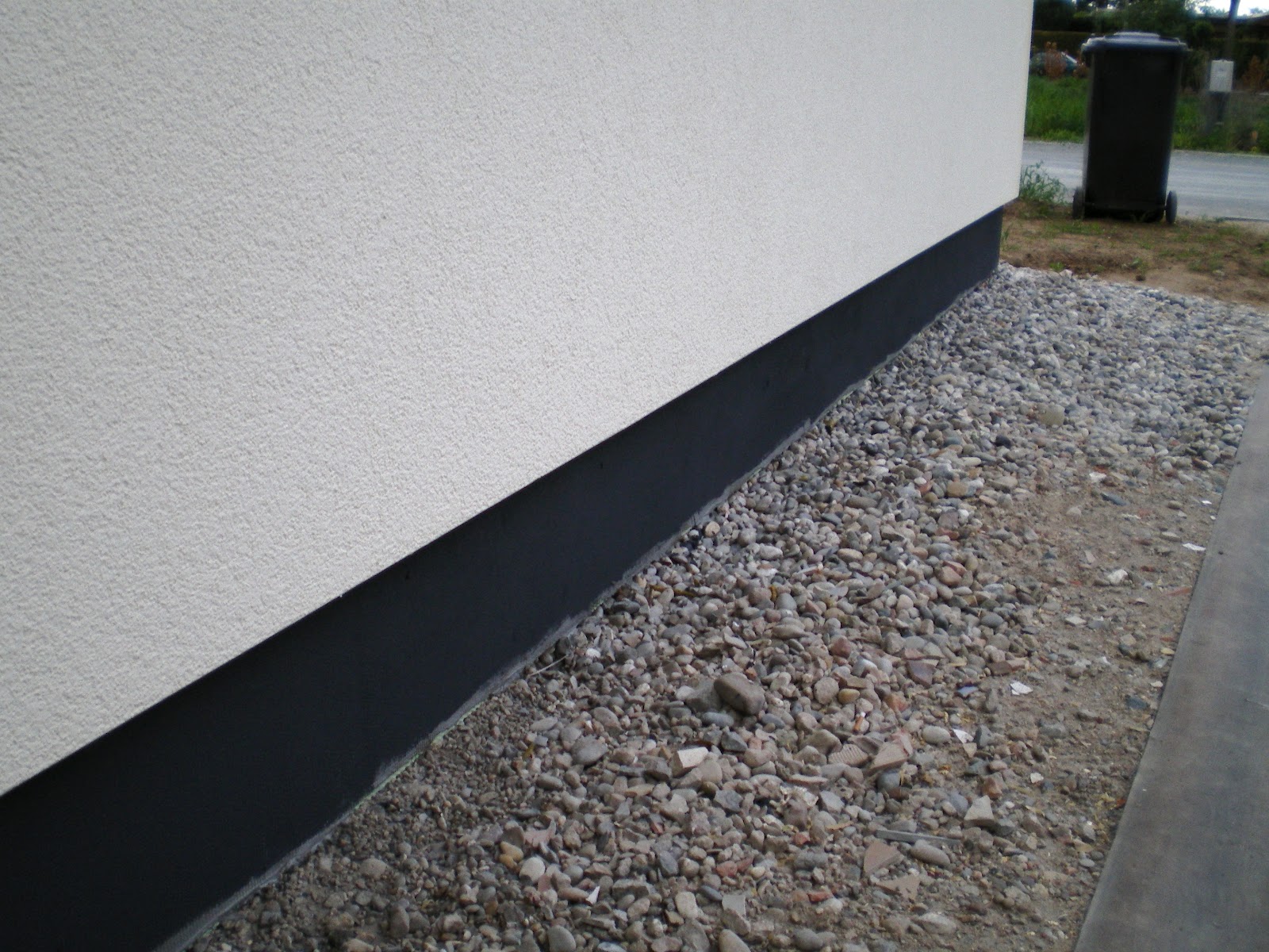 Nadine und Sven bauen ein Haus: Sockelputz ist fertig