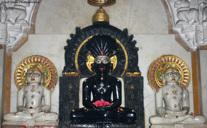 How Shikharji was taken away from Jains