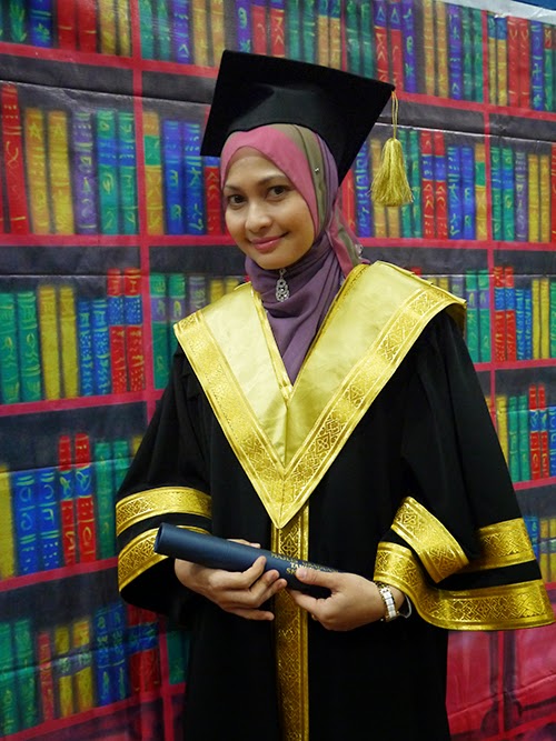 400 Keping Gambar Graduasi dalam Satu DVD